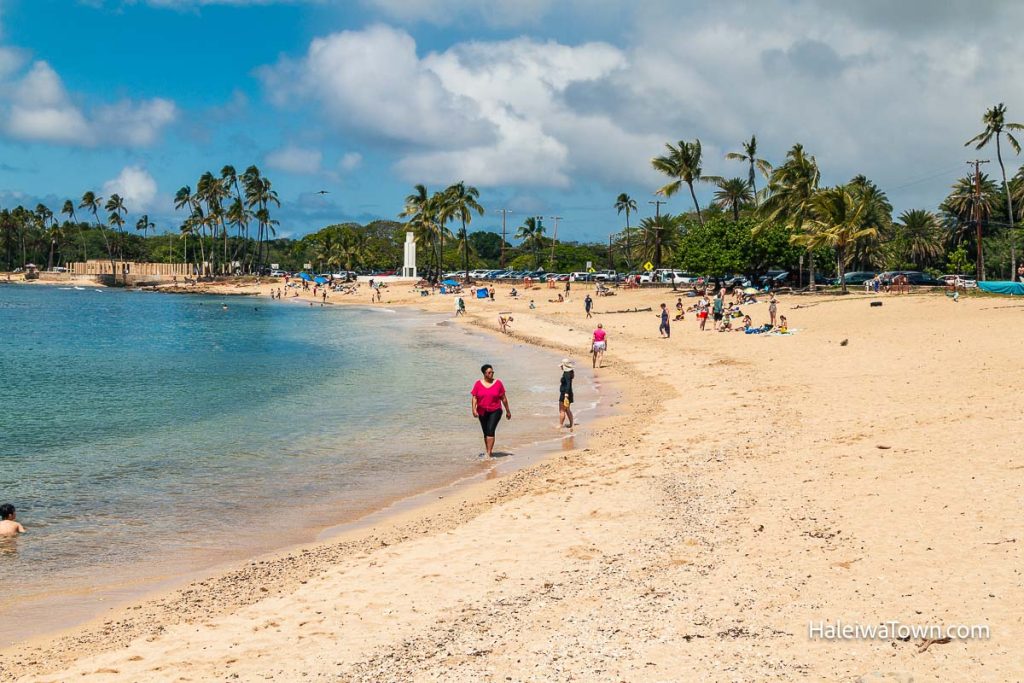 Haleiwa Beach Park (What to See, Do & Know) - Haleiwa Town