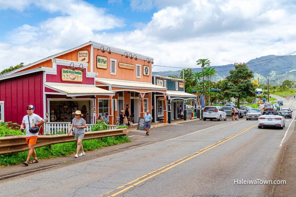 Iconic Haleiwa Rainbow Bridge on Oahu's North Shore, Hawaii - Haleiwa Town