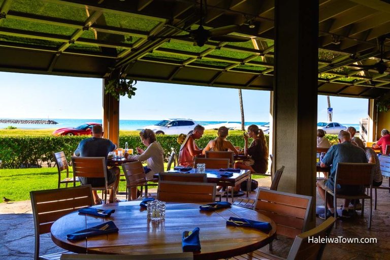 Restaurants on Oahu’s North Shore, Hawaii (Complete Guide!) - Haleiwa Town
