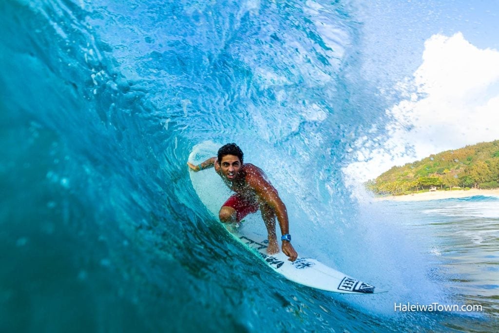 North Shore Surf Competitions Oahu, Hawaii (2025 - 2026 Guide ...