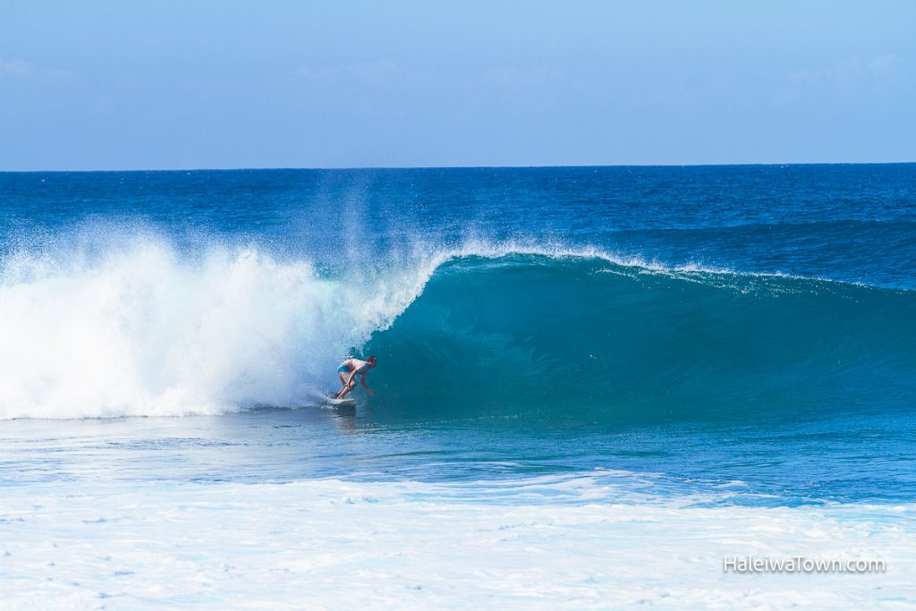North Shore Surf Spots Oahu, Hawaii (From Beginner to Pro) - Haleiwa Town
